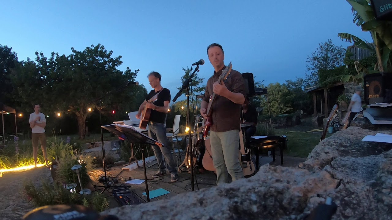 WONDERWALL - Oasis - Edenfest 2019 - b&w Cover - YouTube