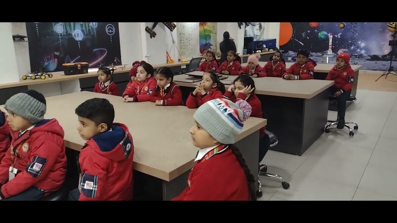 Planting all wires of STEM into grade 1 kids | Mechanical Tools session ...
