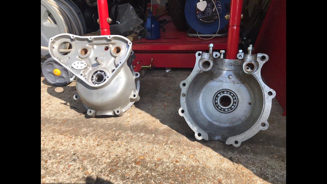 Triumph Pre Unit Speed Twin 500 part 4 - The engine build begins - YouTube