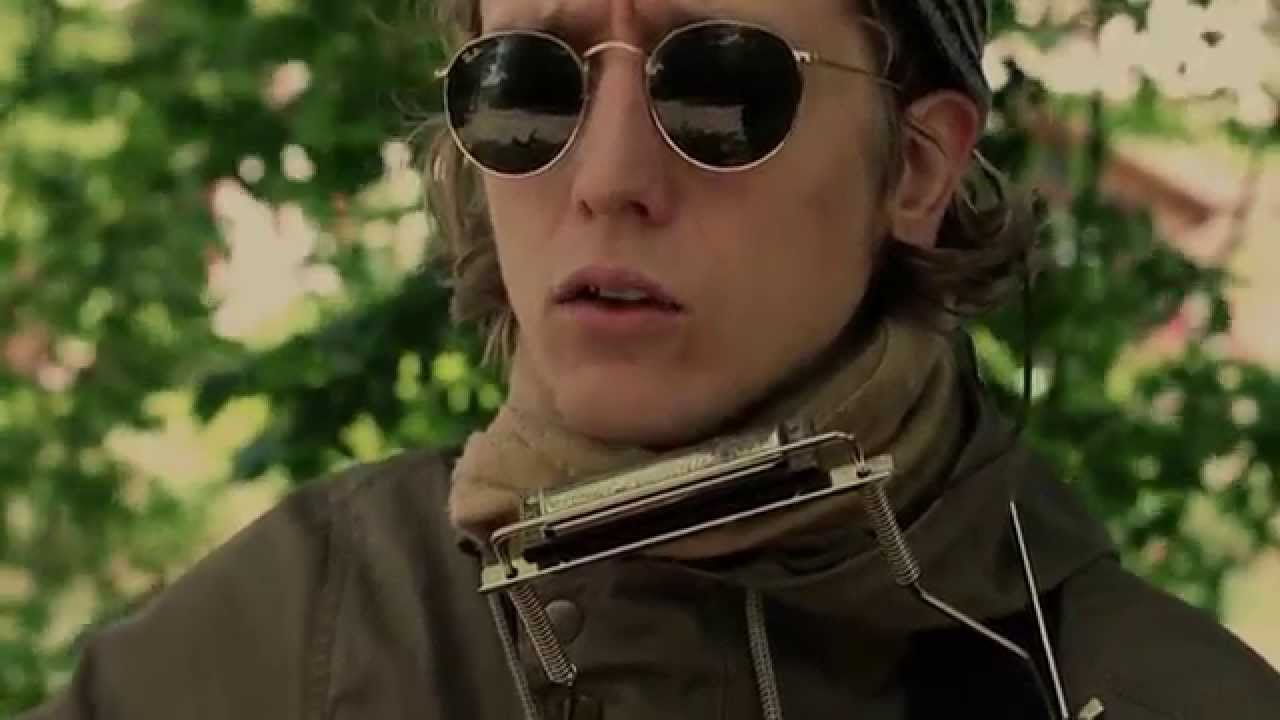 One Song.One Take: Jonas Alaska - October - YouTube