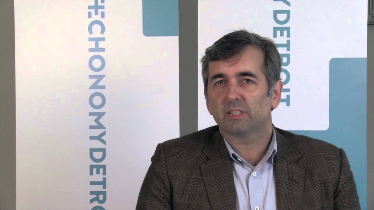 Etsy CEO Dickerson on Entrepreneurship in One Illinois City - YouTube