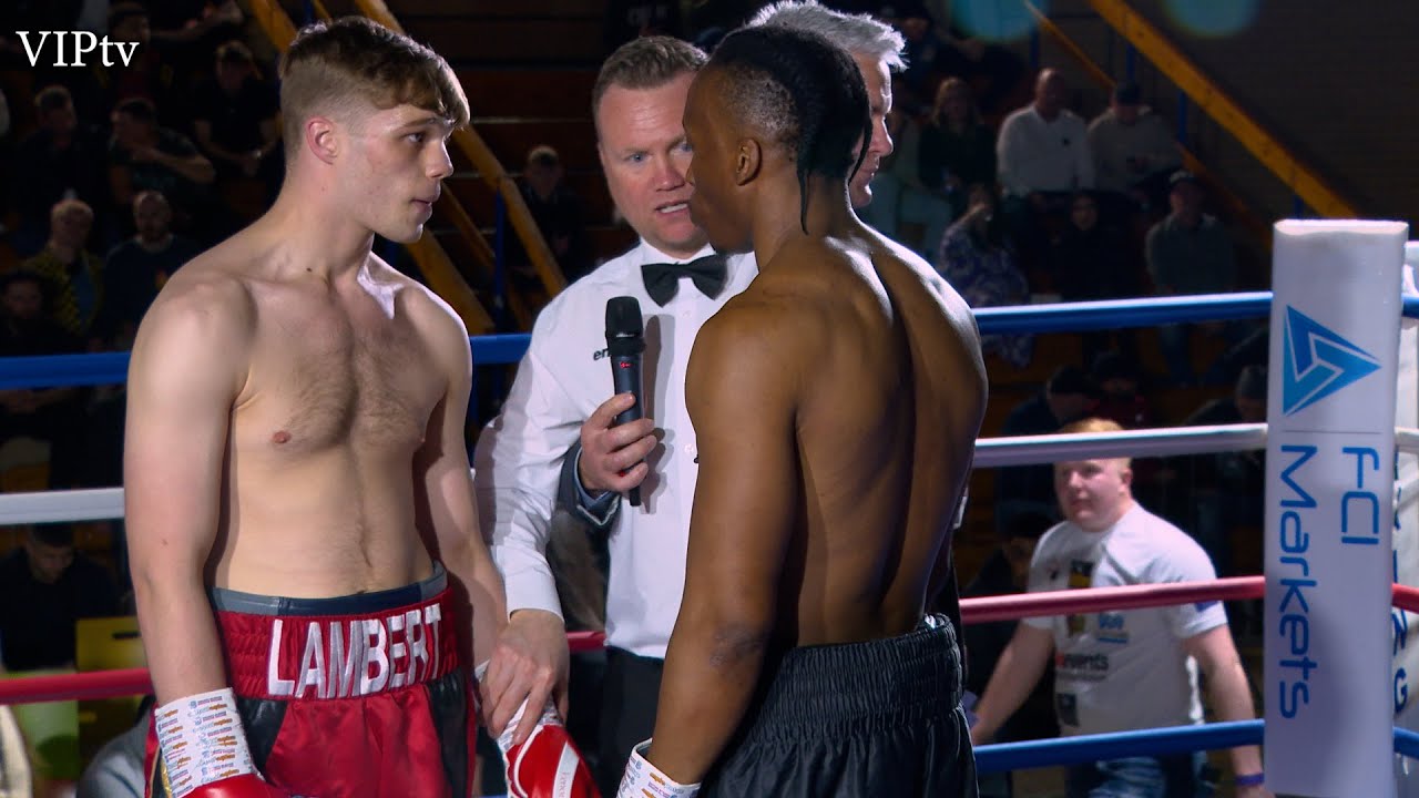 Connor Lawrence v Victor Edhaga at Wakefield Lightwaves on VIP's show ...