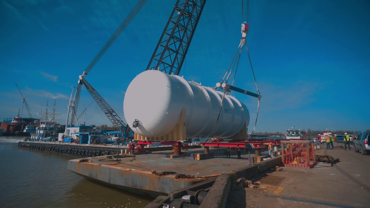 Bahri Hofuf V.16 Heavy Lift Discharge - Port Houston - YouTube