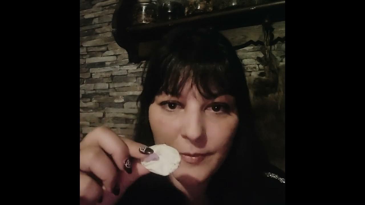 Schlangenhaut / Schlangeneier ... wozu ? - YouTube