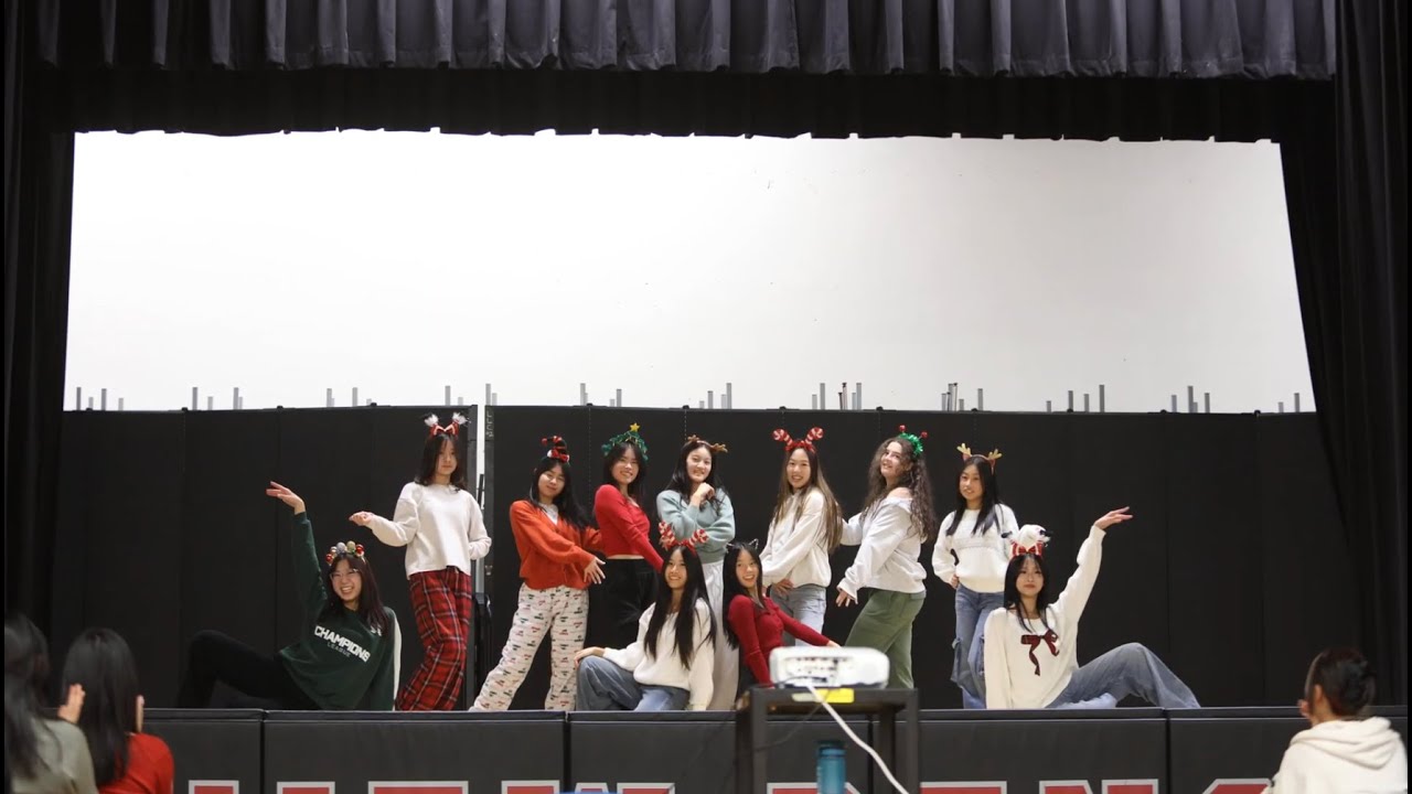 Ditto x Mago x LEFT RIGHT (K-POP Dance Medley) | Bayview S.S Winter ...