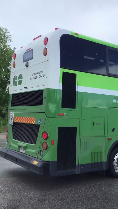 #shorts GO Transit 8462 on route 68 Barrie/ Newmarket to Downtown Barrie Bus Terminal - YouTube