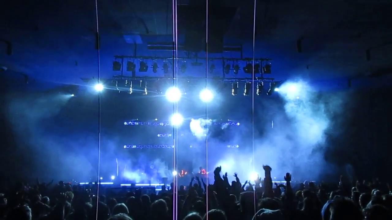 EFX 360 Back Row View Full Show New! Six Flags Great America Opening ...