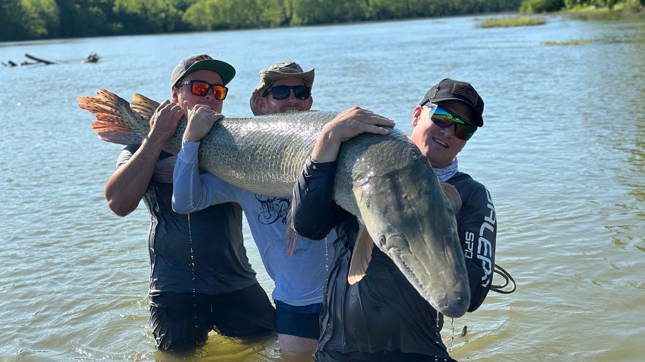 alligator gar fishing trinity river 05/01/2023 - YouTube
