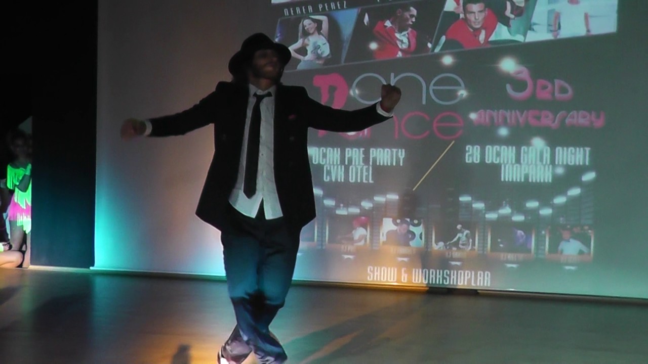 Angelo Rito @ Noche De Rumba 2017 - YouTube