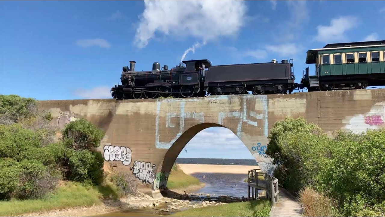 The Cockle Train with Rx 224 and 958 - YouTube