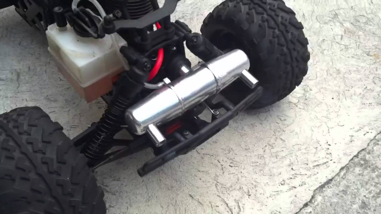 Savage Backside Tuned Pipe - YouTube
