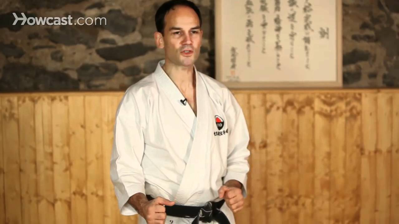 How to Do a Back Kick | Karate Lessons - YouTube
