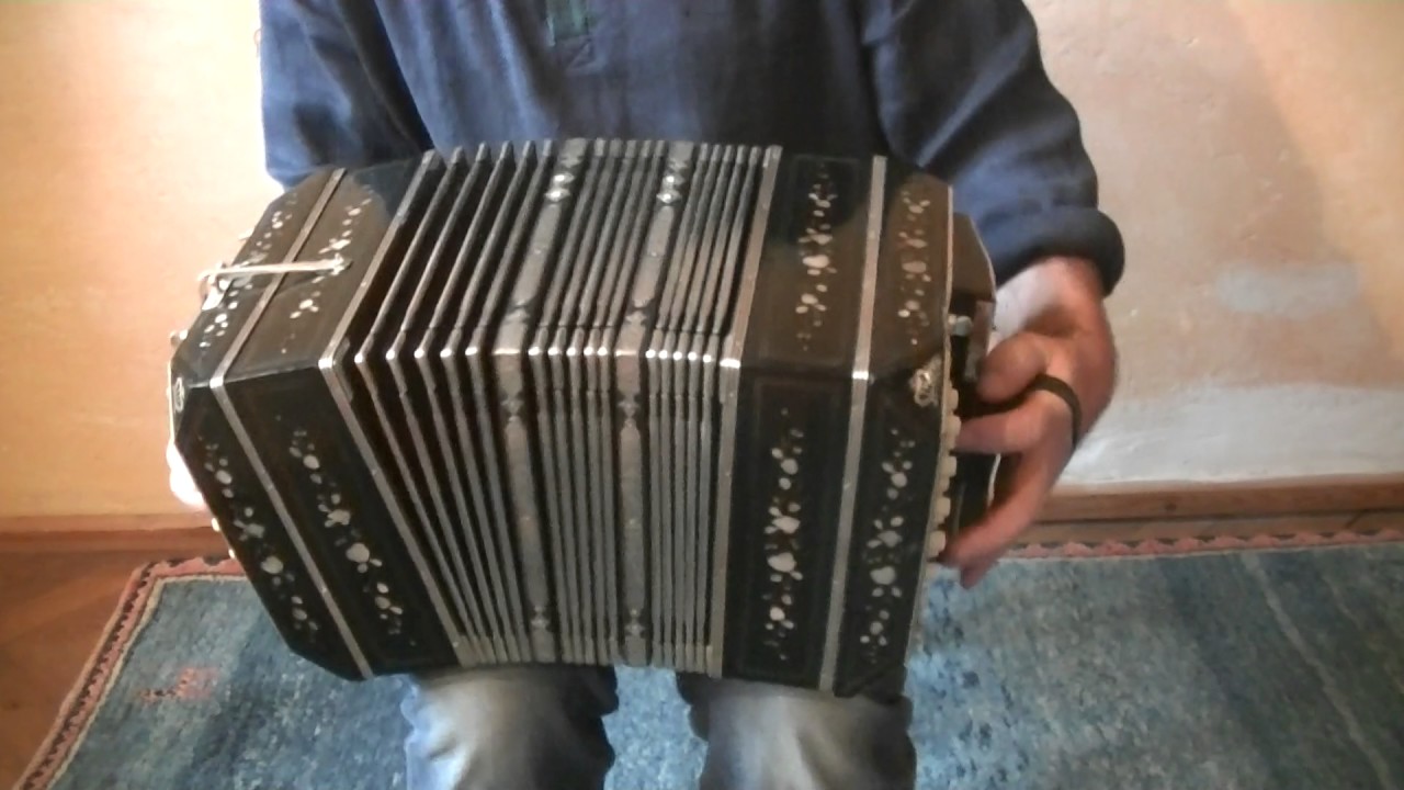 Alfred Arnold Premier Bandoneon 142 tone full mother of pearl black (2 ...