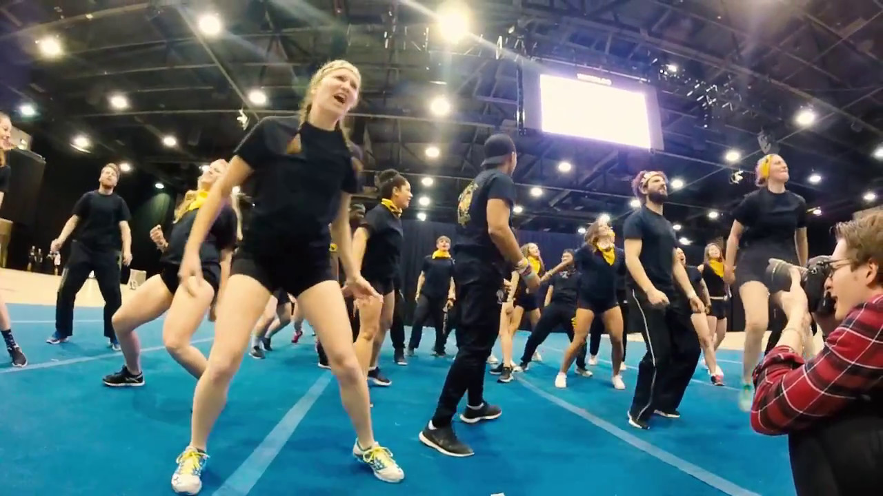 University of Waterloo | Dance Video #KinGames2017 - YouTube