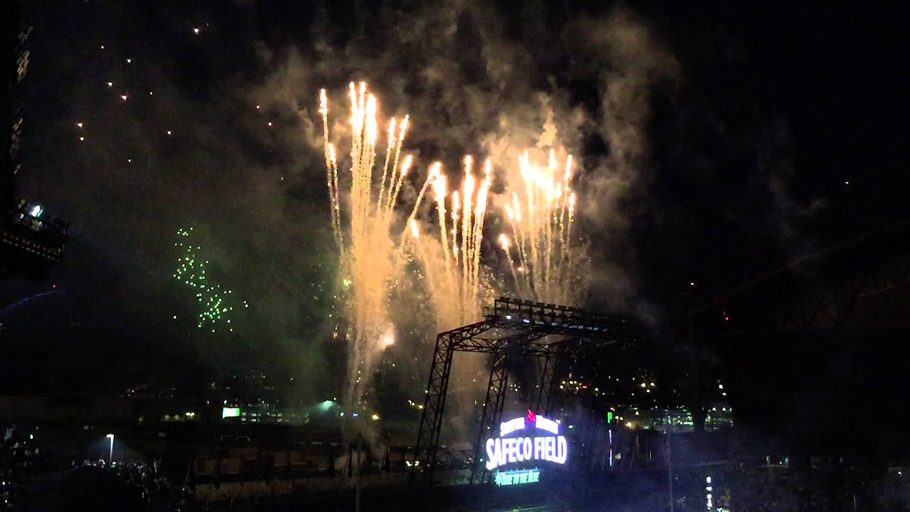 Seattle Mariners Fireworks Night - YouTube
