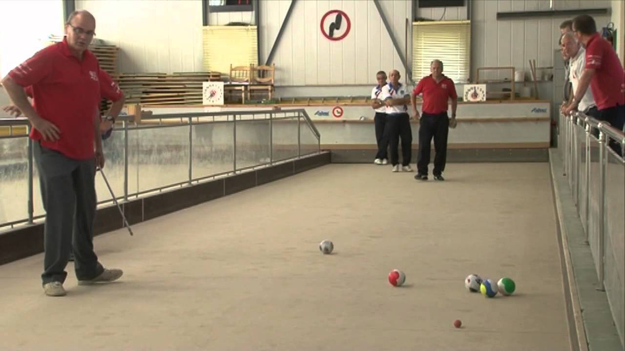 Boccia-Turnier - YouTube