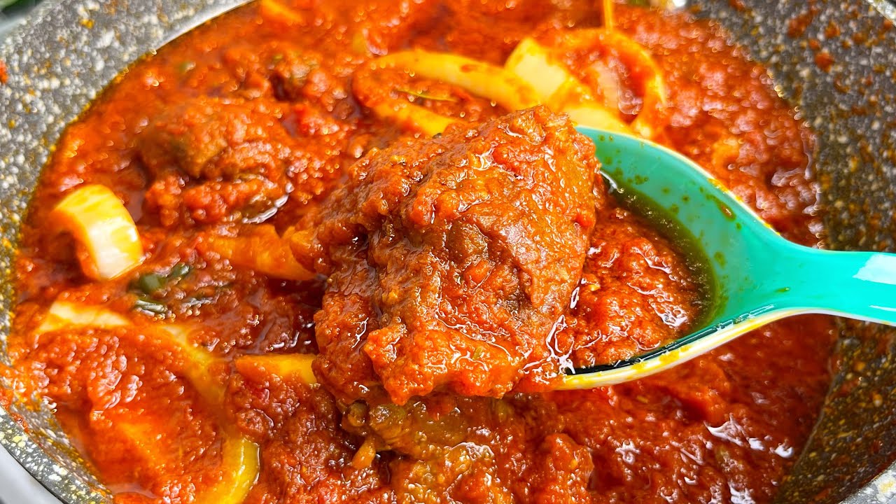 How To Make Authentic GHANAIAN GOAT MEAT Stew, Restaurant Style - YouTube