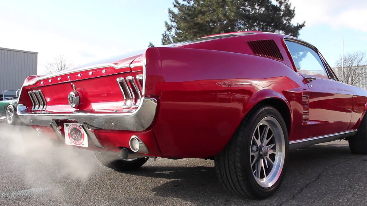 1967 Ford Mustang Fastback - Rev / Idle / Drive - YouTube