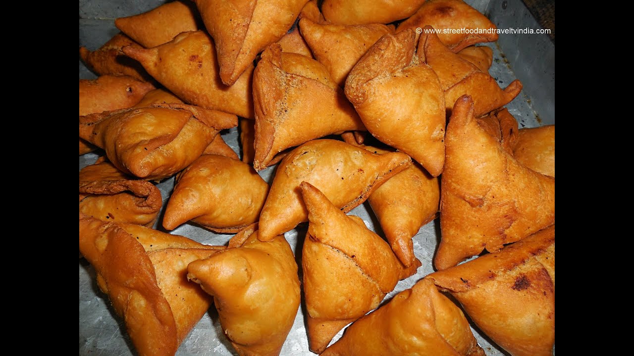 Samosa Making Process | How To Make Aloo Samosa | Indian Street Food ...