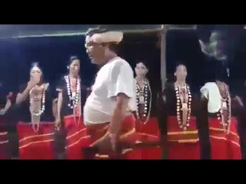 Adi traditional Ponung during solung festival - YouTube