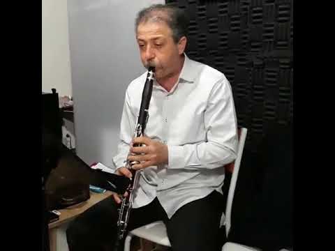 Eski dostlar unutulmuş birer birer klarnet