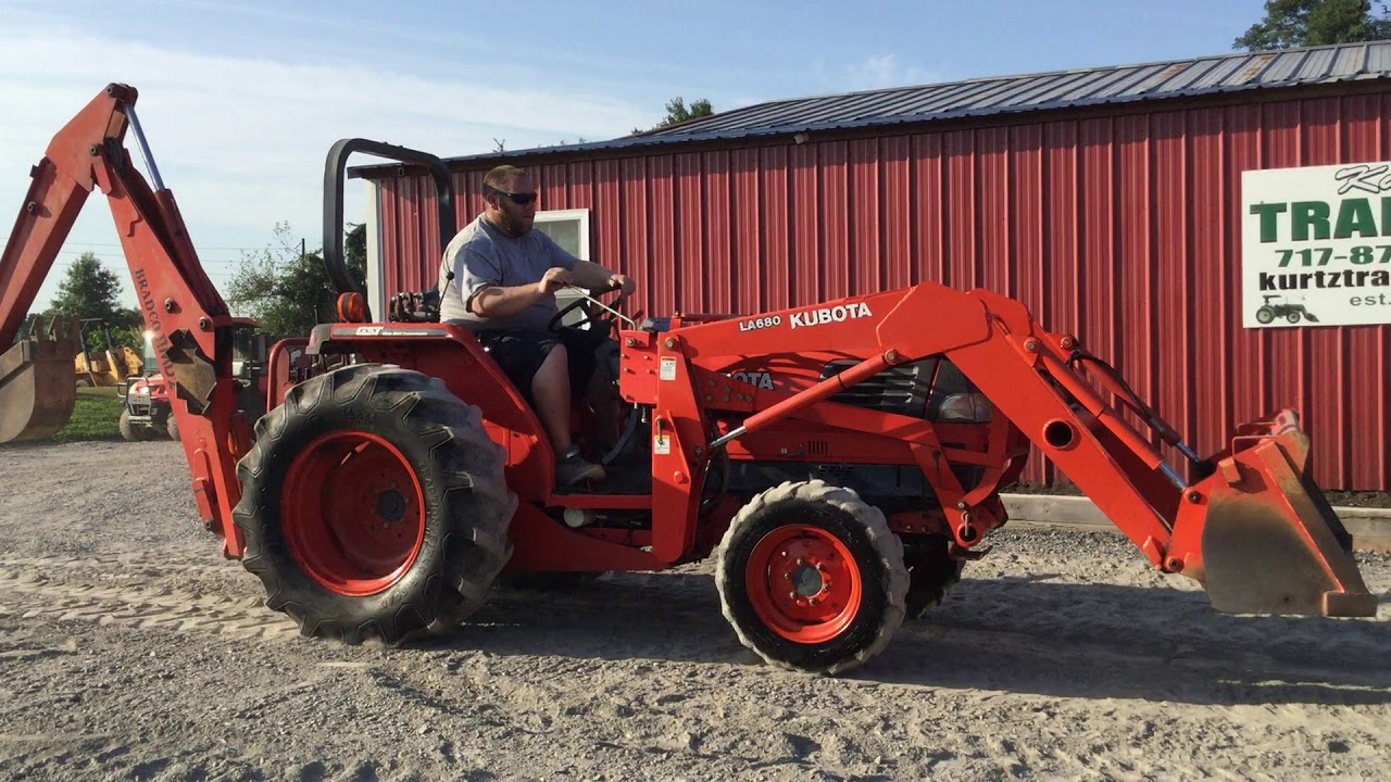 Kubota L3600 - YouTube