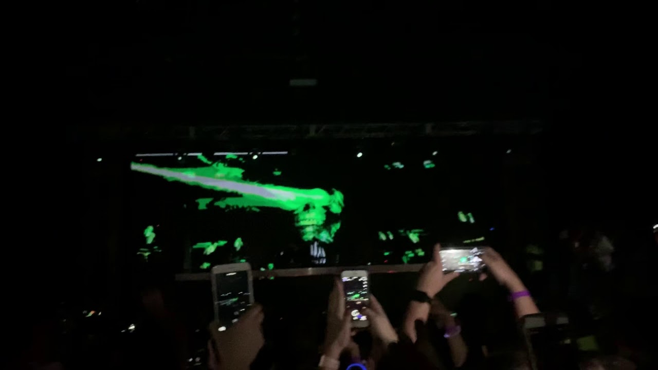 Timmy Trumpet Intro @ The Echo Stage in D.C. - YouTube