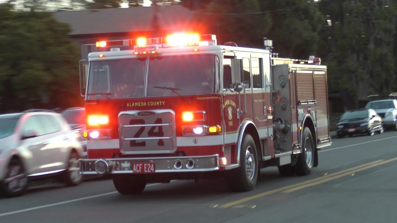 Alameda County Fire Dept. Engine 24 Responding - YouTube