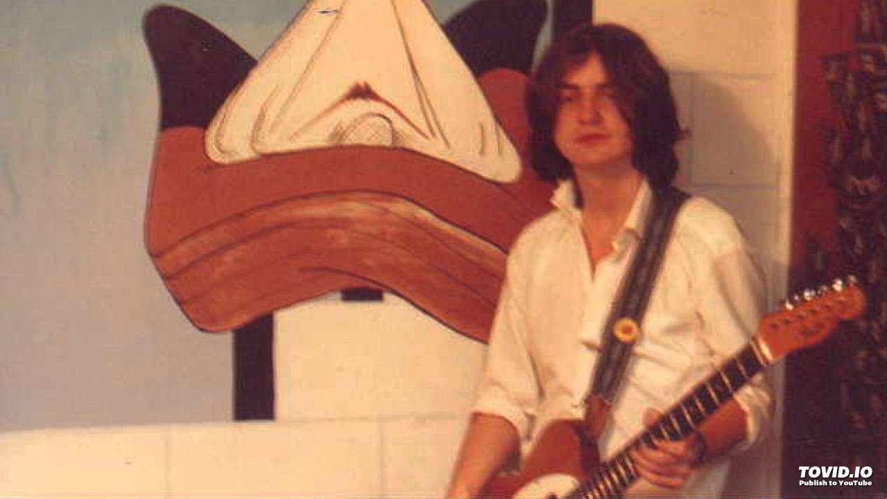 Pete Manley - Another Brick In The Wall (Pink Floyd cover) - YouTube