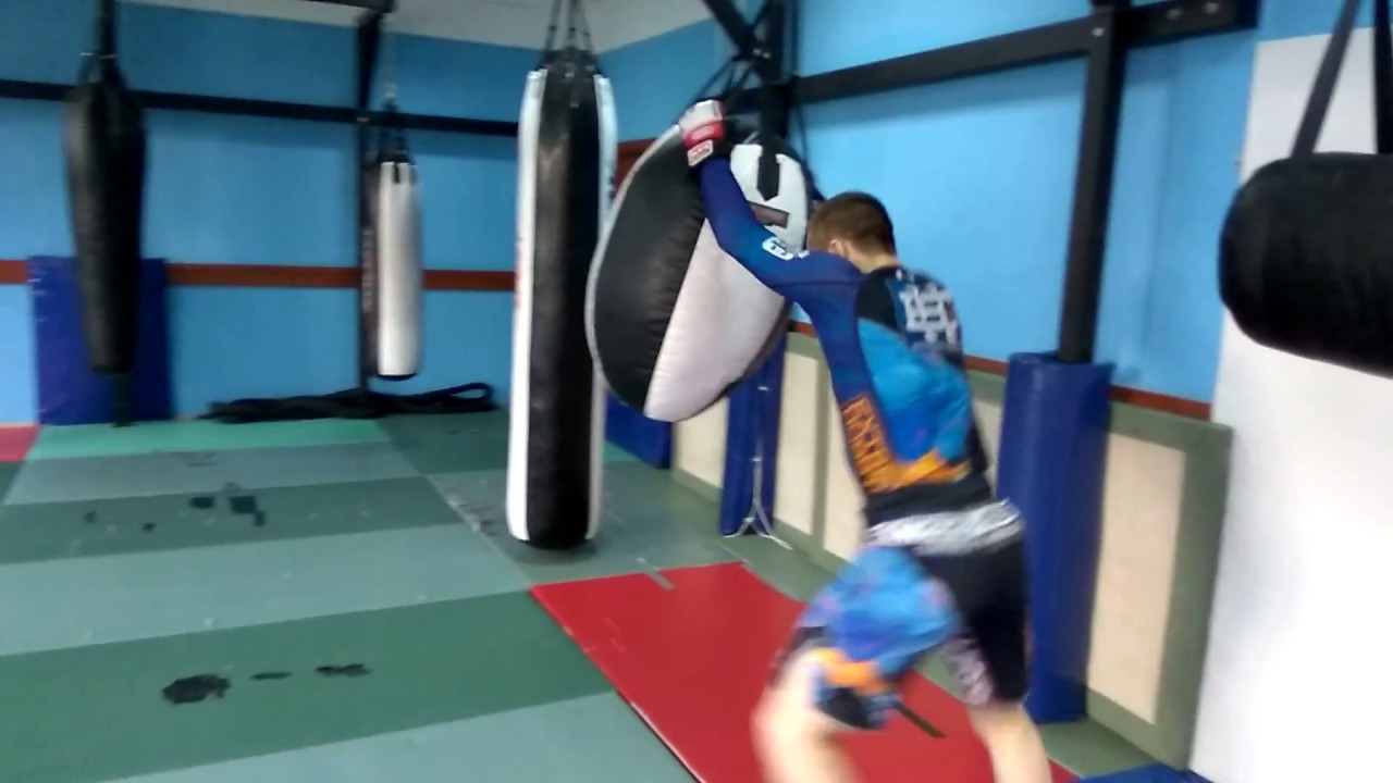 Work on a Boxing bag "Hooligan" - YouTube