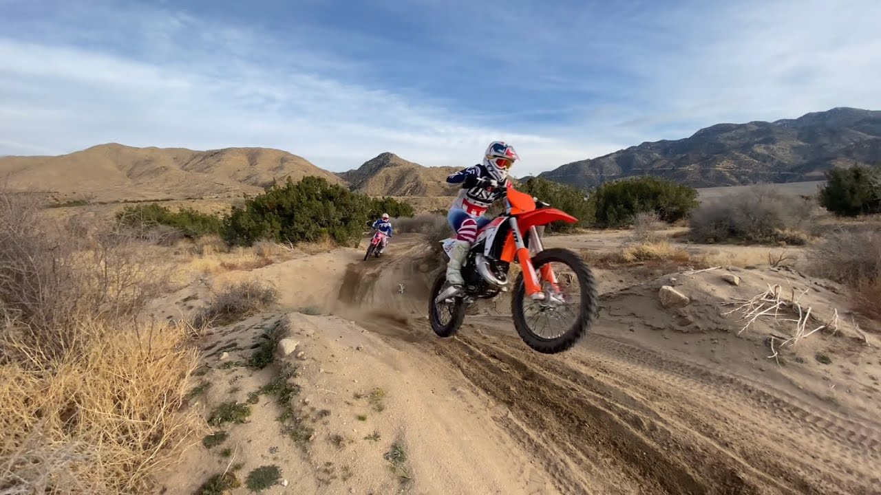 Crazy 125 KTM rider (Apple valley, CA) freestyle riding vlog - YouTube