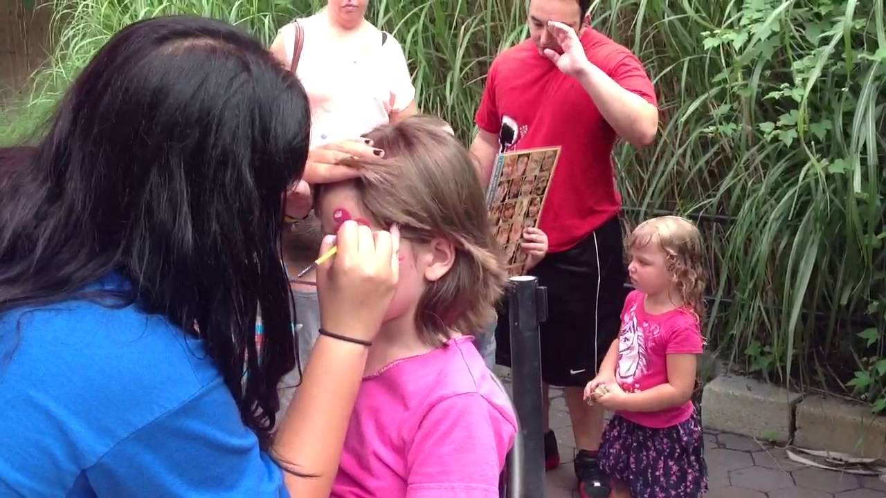 Face painting @ National Zoo 2 - YouTube