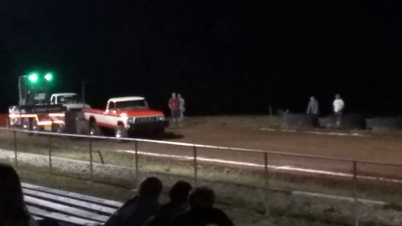 Truck Pulls Cookport Fair September 2018(4) - YouTube