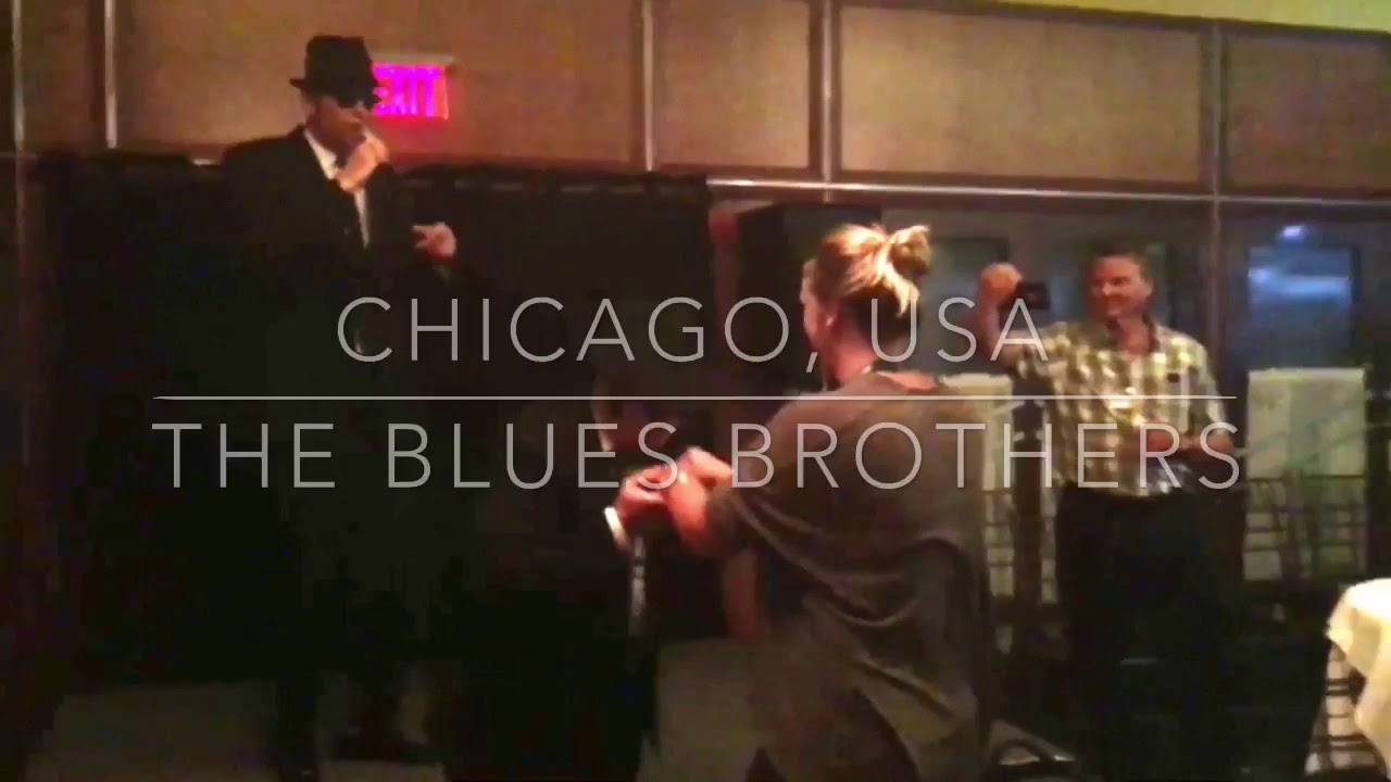 The Blues Brothers, live in Chicago - YouTube
