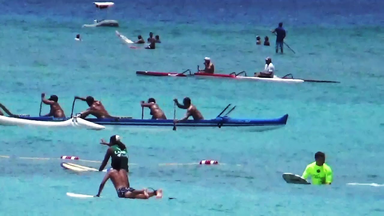 Waikiki Outrigger Regatta - Men's Canoe Races - YouTube