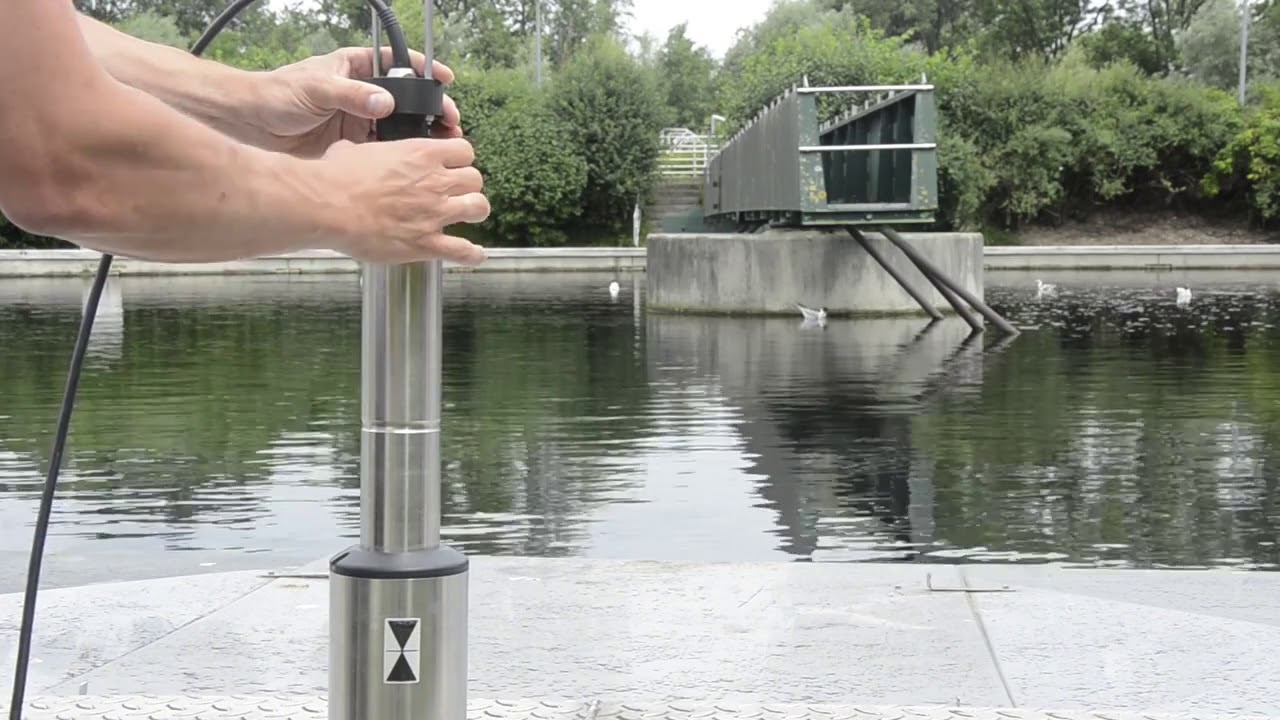 Sludge level measurement with graphical display - YouTube