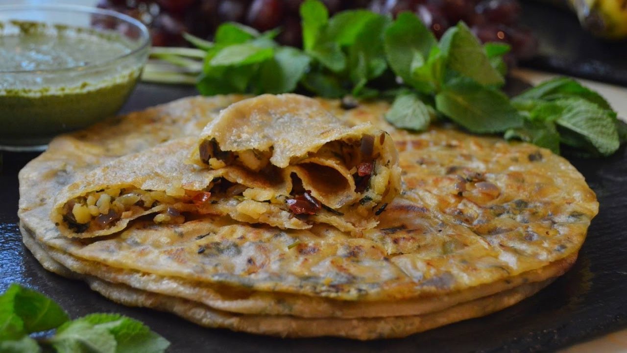 Aloo paratha - YouTube