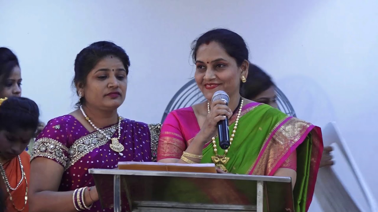S G Barve Matimand School spl child great perform part 01 - YouTube