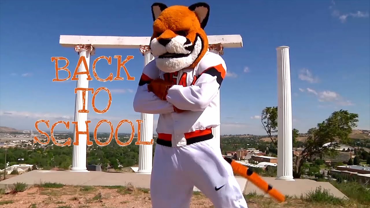 Back to School - Benny Moves In - YouTube