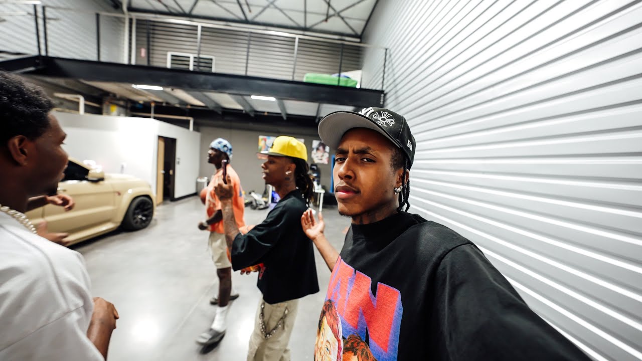 2 Am Vibes At The Kozy Warehouse .. - YouTube