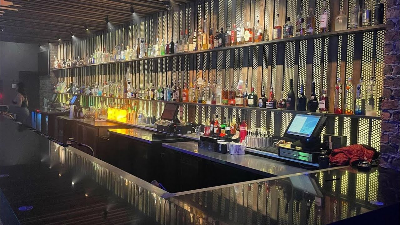 Henke & Pilot - MyCheekyDate - Houston - YouTube