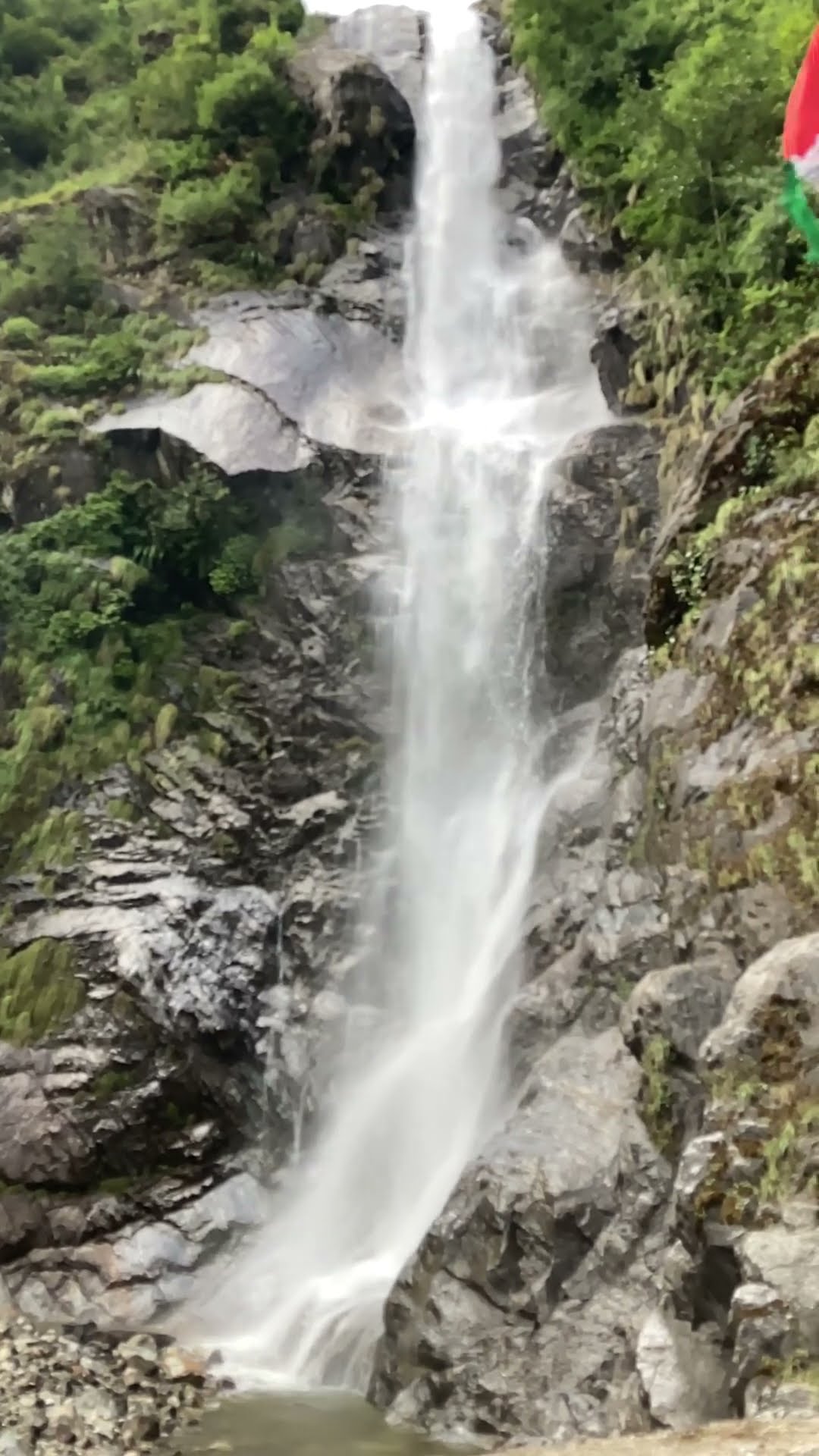 #Waterfalls #Jharna - YouTube