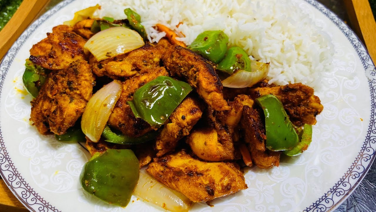 Chicken tikka boti without oven/tandoor | spicy tikka boti with shimla ...