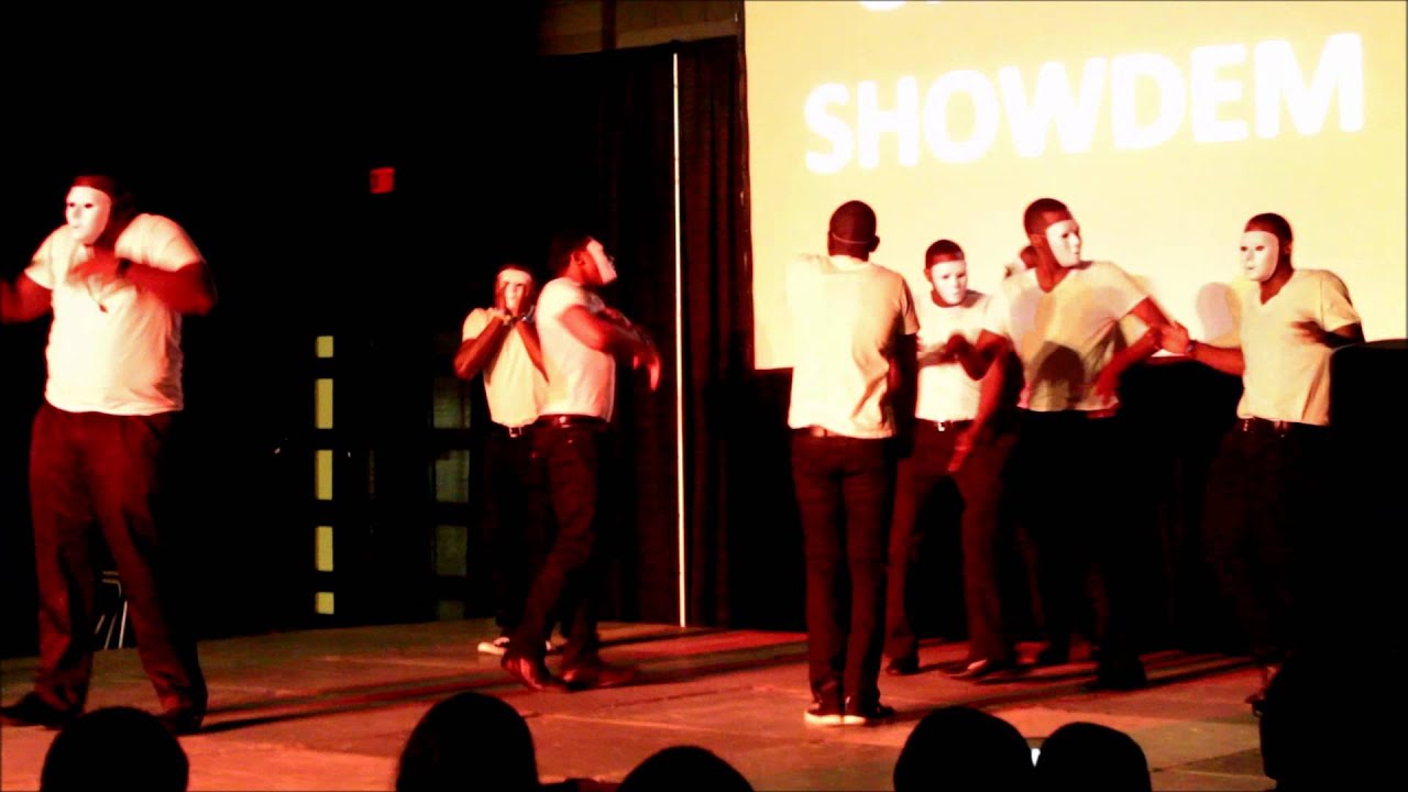 UMBC DANCE TEAM PERFORMANCE -(KILLING MAKOSSA, SOME AZONTO) - YouTube