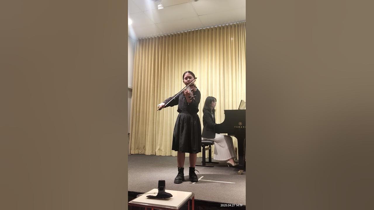 Violin Concerto No.9 in A minor by Beriot - YouTube