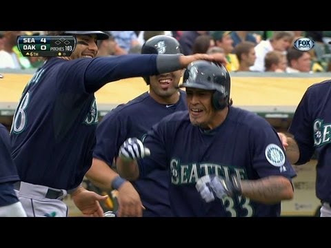 Blanco hits grand slam in Mariners debut