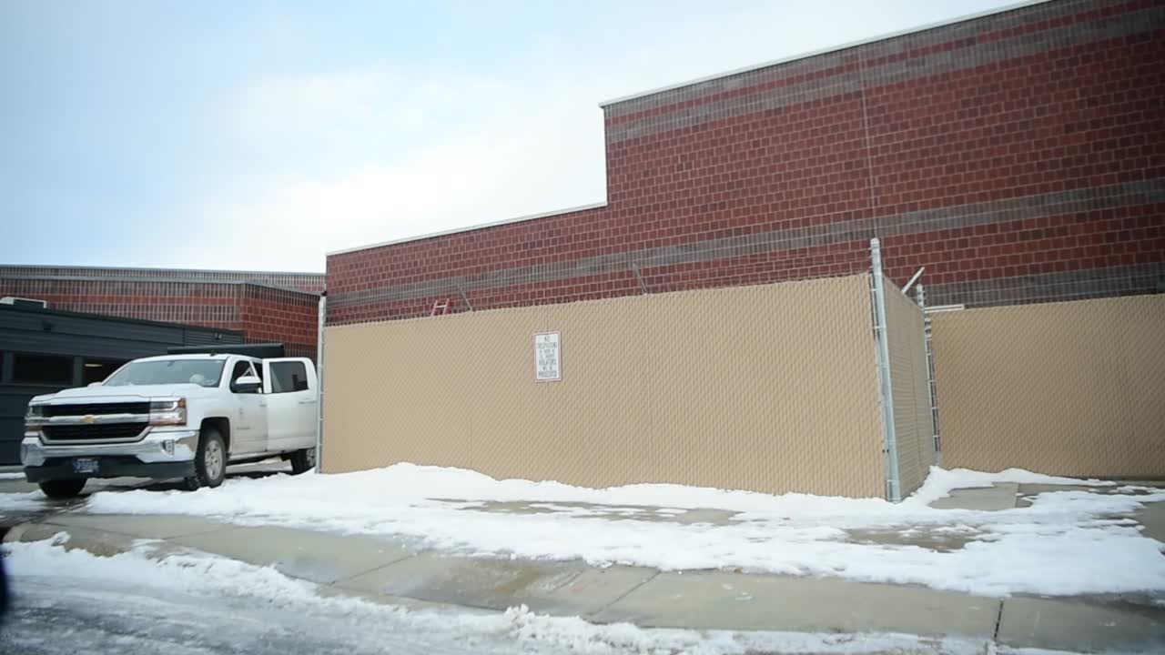 Outside view of Yellowstone County Detention Facility - YouTube