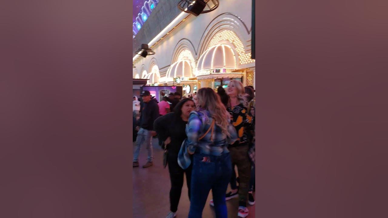 Fremont street las vegas night scenes Raw&unfiltered classic's #lasvegas#fremontstreet#downtown ...