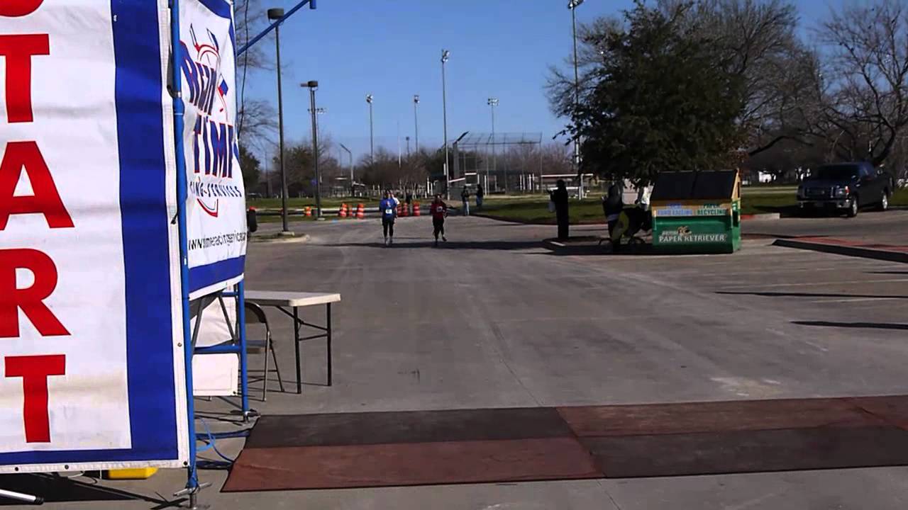 Haltom Stampede 5K Finish, 2012 - YouTube