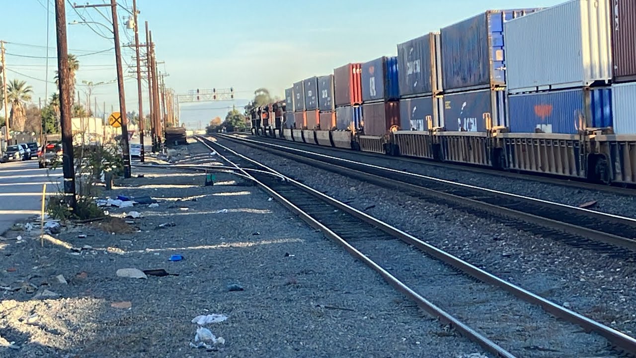 BNSF intermodal and tanker???? - YouTube